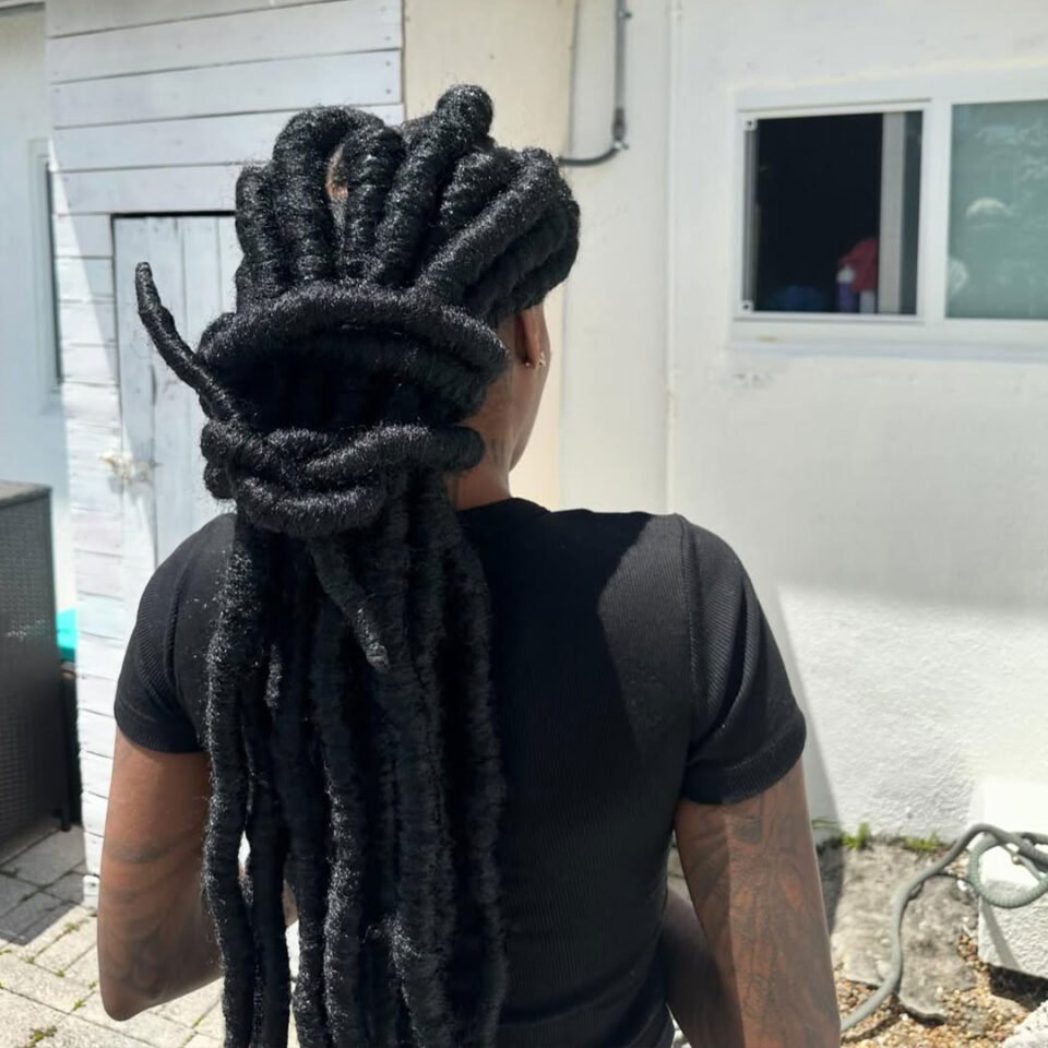 20 Stunning Wicks Hairstyles for Women to Elevate Your Look