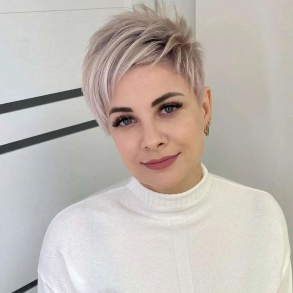 55 Short Haircuts That Instantly Boost Volume for Fine Hair