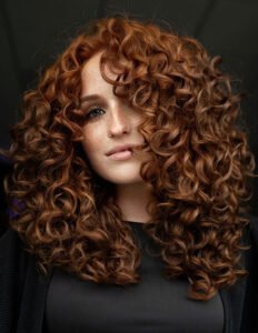 31 Gorgeous Medium-Length Curly Hair Ideas You’ll Love